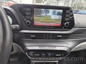 Sarkans Hyundai i20 2021 Liepāja, ar dzinēja tilpumu 1.00 L un nobraukumu 25 tūkst. km par 12990 €, foto 12 vietnē AUTOMOTO.COM.LV