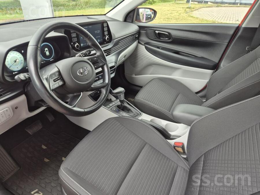 Sarkans Hyundai i20 2021 Liepāja, ar dzinēja tilpumu 1.00 L un nobraukumu 25 tūkst. km par 12990 €, foto 13 vietnē AUTOMOTO.COM.LV