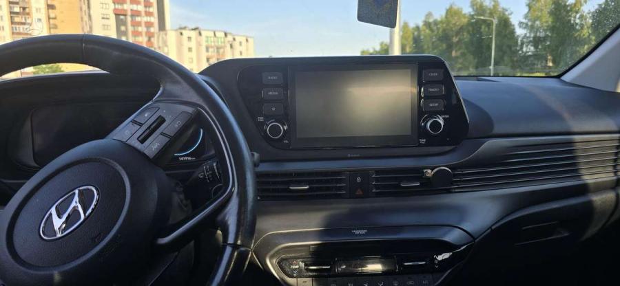 Sarkans Hyundai i20 2022 Jonava, ar dzinēja tilpumu 1.00 L un nobraukumu 142 tūkst. km par 11000 €, foto 7 vietnē AUTOMOTO.COM.LV