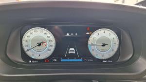 Red Hyundai i20 2022 in Kaunas, with an engine capacity of 1.00 L and mileage of 146 thousand km for 9945 €, photo 12 on AUTOMOTO.COM.LV