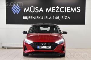 Sarkans Hyundai i20 2023 Rīga, ar dzinēja tilpumu 1.00 L un nobraukumu 55 tūkst. km par 14790 €, foto 3 vietnē AUTOMOTO.COM.LV