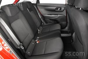 Sarkans Hyundai i20 2023 Rīga, ar dzinēja tilpumu 1.00 L un nobraukumu 55 tūkst. km par 14790 €, foto 17 vietnē AUTOMOTO.COM.LV