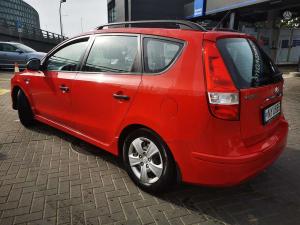 Sarkans Hyundai i20 2010 Viļņa, ar dzinēja tilpumu 1.60 L un nobraukumu 269 tūkst. km par 2350 €, foto 14 vietnē AUTOMOTO.COM.LV