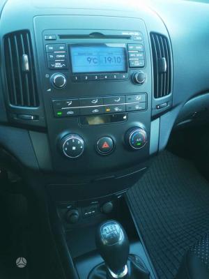 Sarkans Hyundai i20 2010 Viļņa, ar dzinēja tilpumu 1.60 L un nobraukumu 269 tūkst. km par 1991 €, foto 14 vietnē AUTOMOTO.COM.LV