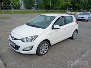 Balts Hyundai i20 2013 Rīga, ar dzinēja tilpumu 1.10 L un nobraukumu 227 tūkst. km par 2350 €, foto 7 vietnē AUTOMOTO.COM.LV