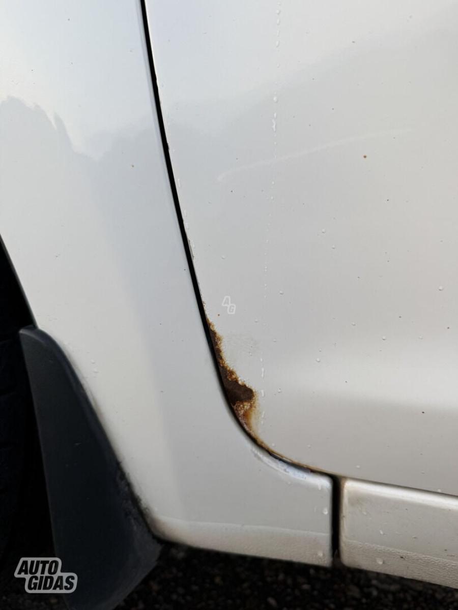 Balts Hyundai i20 2013 Kauņa, ar dzinēja tilpumu 1.40 L un nobraukumu 206 tūkst. km par 3000 €, foto 23 vietnē AUTOMOTO.COM.LV