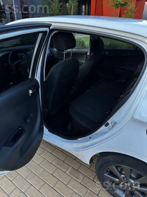 Balts Hyundai i20 2014 Rīga, ar dzinēja tilpumu 1.20 L un nobraukumu 0 tūkst. km par 2700 €, foto 9 vietnē AUTOMOTO.COM.LV