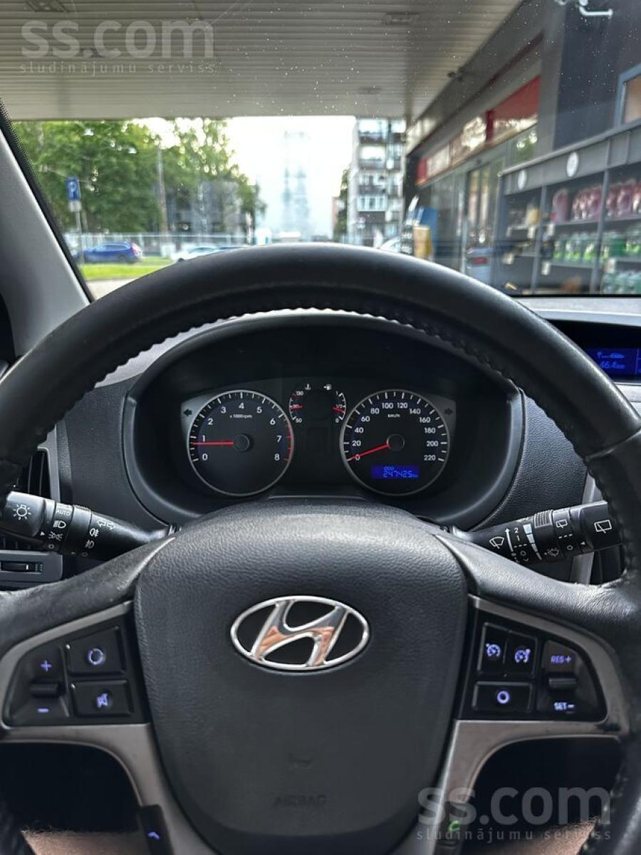 Balts Hyundai i20 2014 Rīga, ar dzinēja tilpumu 1.20 L un nobraukumu 0 tūkst. km par 2700 €, foto 13 vietnē AUTOMOTO.COM.LV