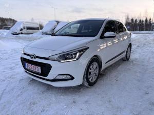 White Hyundai i20 2016 in Gargzdai, with an engine capacity of 1.00 L and mileage of 112 thousand km for 6999 €, photo 9 on AUTOMOTO.COM.LV