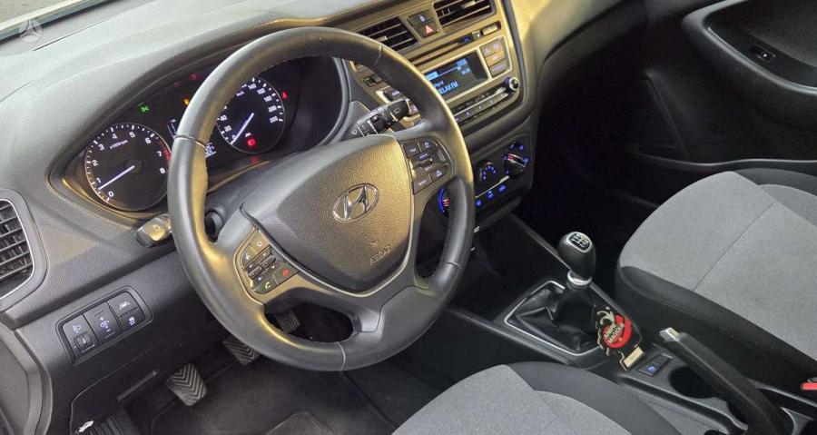 Balts Hyundai i20 2016 Panevēža, ar dzinēja tilpumu 1.25 L un nobraukumu 260 tūkst. km par 4950 €, foto 7 vietnē AUTOMOTO.COM.LV