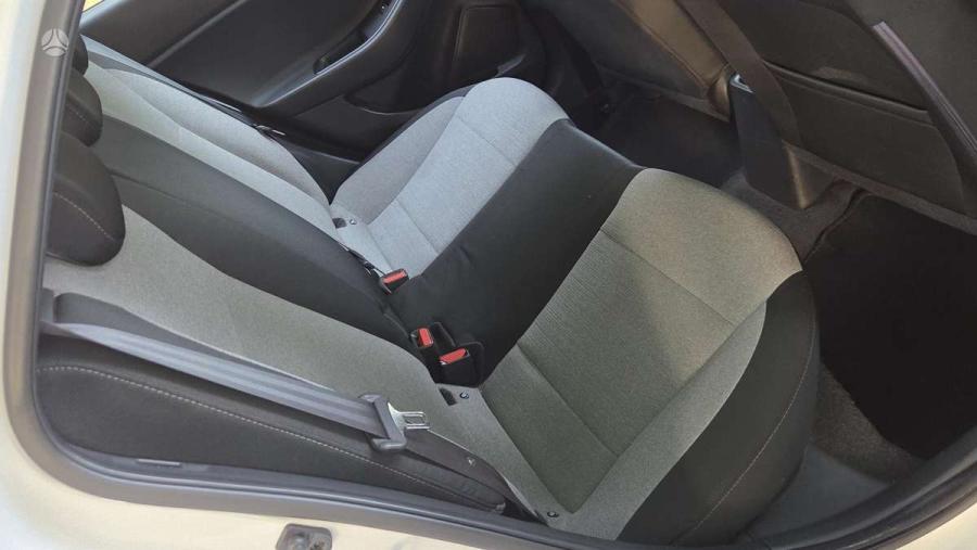 Balts Hyundai i20 2016 Panevēža, ar dzinēja tilpumu 1.25 L un nobraukumu 260 tūkst. km par 4950 €, foto 22 vietnē AUTOMOTO.COM.LV