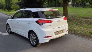 Balts Hyundai i20 2016 Panevēža, ar dzinēja tilpumu 1.25 L un nobraukumu 260 tūkst. km par 4950 €, foto 36 vietnē AUTOMOTO.COM.LV