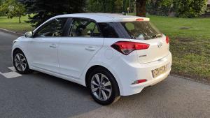 Balts Hyundai i20 2016 Panevēža, ar dzinēja tilpumu 1.25 L un nobraukumu 260 tūkst. km par 4950 €, foto 37 vietnē AUTOMOTO.COM.LV