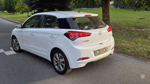 Balts Hyundai i20 2016 Panevēža, ar dzinēja tilpumu 1.25 L un nobraukumu 260 tūkst. km par 4699 €, foto 34 vietnē AUTOMOTO.COM.LV