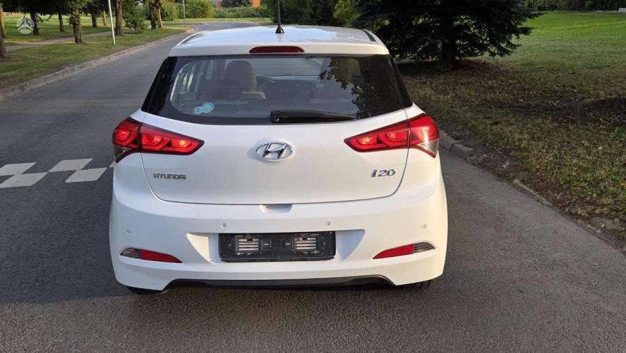 Balts Hyundai i20 2016 Panevēža, ar dzinēja tilpumu 1.25 L un nobraukumu 260 tūkst. km par 4699 €, foto 35 vietnē AUTOMOTO.COM.LV