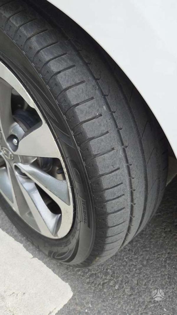 Balts Hyundai i20 2016 Panevēža, ar dzinēja tilpumu 1.25 L un nobraukumu 260 tūkst. km par 4699 €, foto 7 vietnē AUTOMOTO.COM.LV