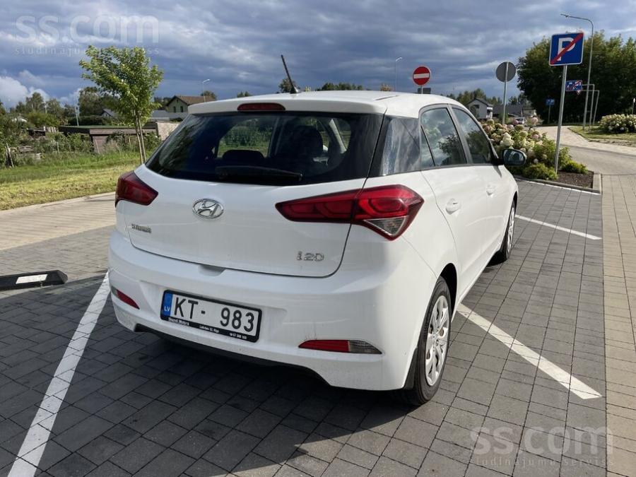 Balts Hyundai i20 2017 Rīga, ar dzinēja tilpumu 1.20 L un nobraukumu 125 tūkst. km par 5300 €, foto 6 vietnē AUTOMOTO.COM.LV