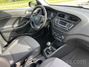 Balts Hyundai i20 2017 Rīga, ar dzinēja tilpumu 1.20 L un nobraukumu 125 tūkst. km par 5300 €, foto 7 vietnē AUTOMOTO.COM.LV