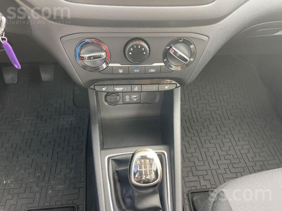 Balts Hyundai i20 2017 Rīga, ar dzinēja tilpumu 1.20 L un nobraukumu 125 tūkst. km par 5300 €, foto 8 vietnē AUTOMOTO.COM.LV
