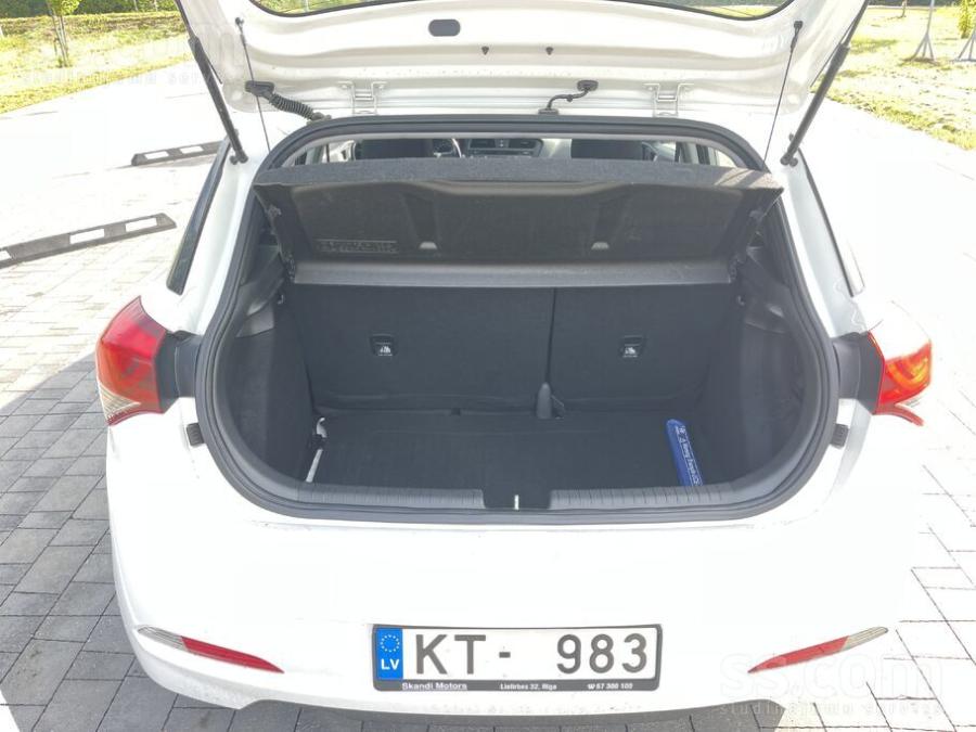 Balts Hyundai i20 2017 Rīga, ar dzinēja tilpumu 1.20 L un nobraukumu 125 tūkst. km par 5300 €, foto 13 vietnē AUTOMOTO.COM.LV