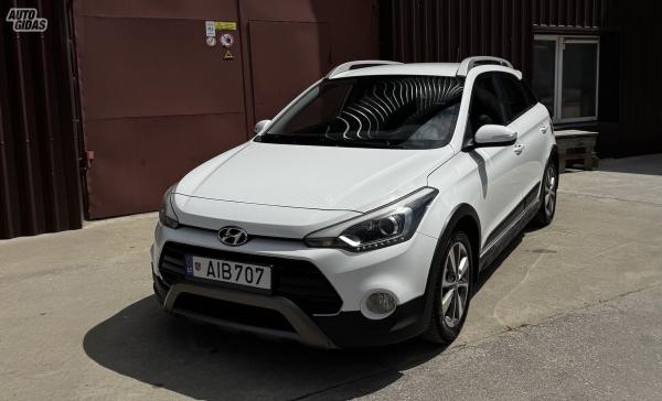 White Hyundai i20 2017 in Vilnius, with an engine capacity of 0.90 L and mileage of 107 thousand km for 7800 €, photo 1 on AUTOMOTO.COM.LV