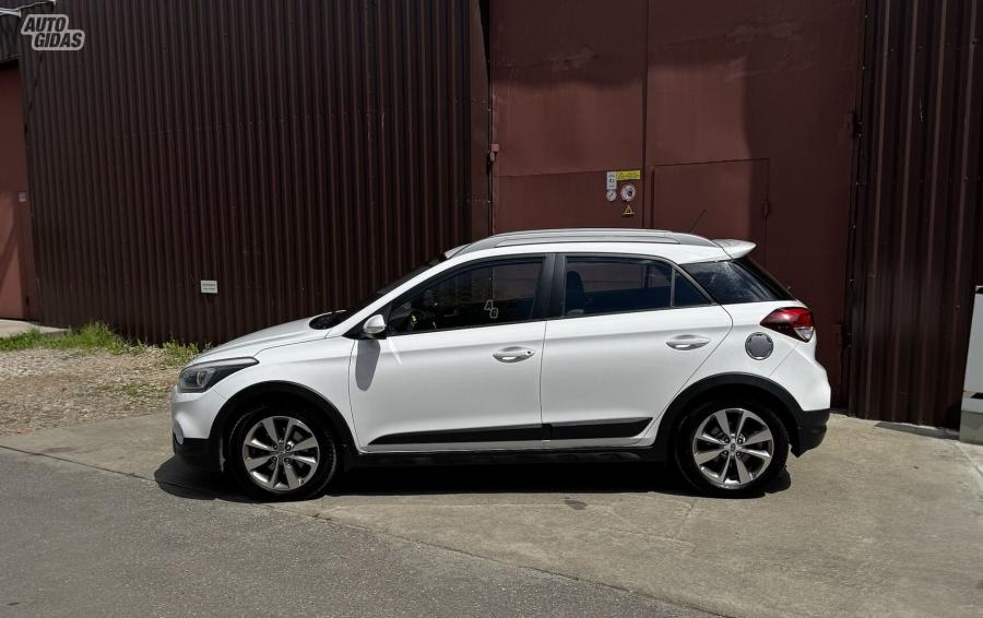 Balts Hyundai i20 2017 Viļņa, ar dzinēja tilpumu 0.90 L un nobraukumu 107 tūkst. km par 7800 €, foto 4 vietnē AUTOMOTO.COM.LV