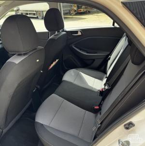 Balts Hyundai i20 2017 Viļņa, ar dzinēja tilpumu 0.90 L un nobraukumu 107 tūkst. km par 7800 €, foto 13 vietnē AUTOMOTO.COM.LV