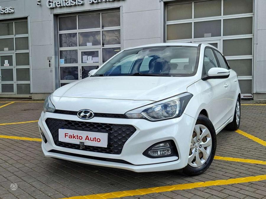 Balts Hyundai i20 2018 Viļņa, ar dzinēja tilpumu 1.25 L un nobraukumu 127 tūkst. km par 6500 €, foto 1 vietnē AUTOMOTO.COM.LV