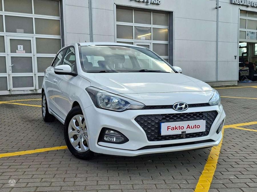 Balts Hyundai i20 2018 Viļņa, ar dzinēja tilpumu 1.25 L un nobraukumu 127 tūkst. km par 6500 €, foto 7 vietnē AUTOMOTO.COM.LV