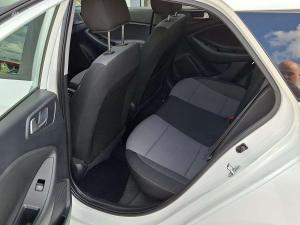 Balts Hyundai i20 2018 Viļņa, ar dzinēja tilpumu 1.25 L un nobraukumu 127 tūkst. km par 6500 €, foto 9 vietnē AUTOMOTO.COM.LV