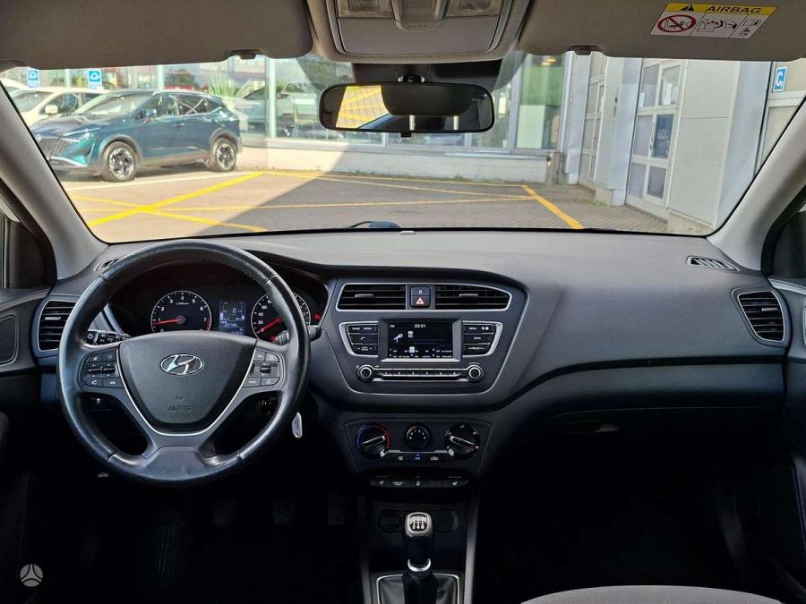 Balts Hyundai i20 2018 Viļņa, ar dzinēja tilpumu 1.25 L un nobraukumu 127 tūkst. km par 6500 €, foto 10 vietnē AUTOMOTO.COM.LV
