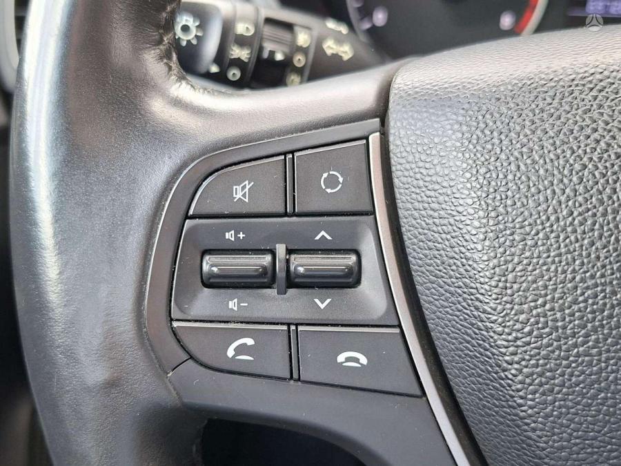Balts Hyundai i20 2018 Viļņa, ar dzinēja tilpumu 1.25 L un nobraukumu 127 tūkst. km par 6500 €, foto 18 vietnē AUTOMOTO.COM.LV