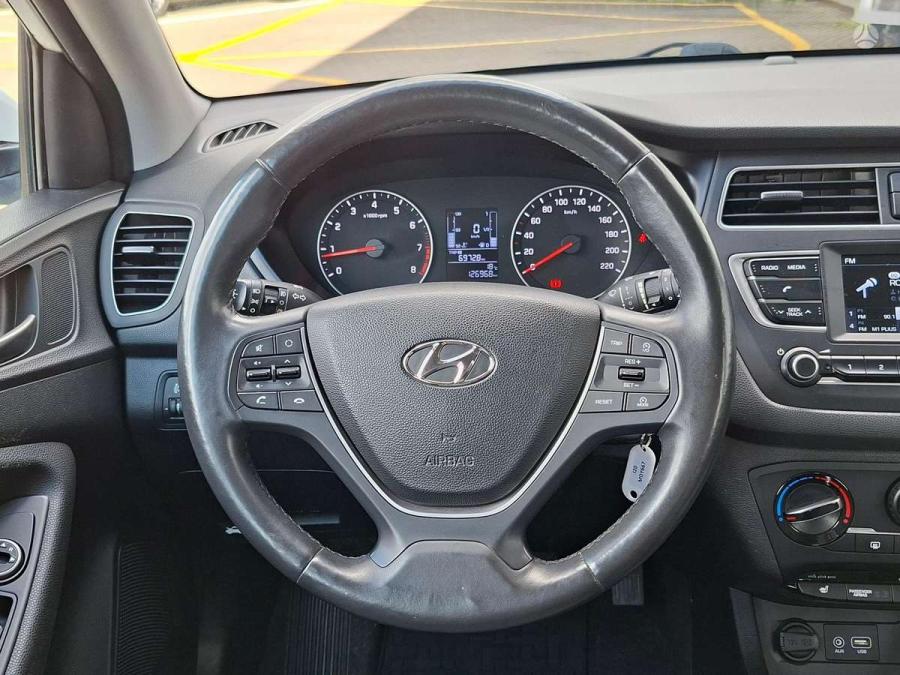 Balts Hyundai i20 2018 Viļņa, ar dzinēja tilpumu 1.25 L un nobraukumu 127 tūkst. km par 6500 €, foto 20 vietnē AUTOMOTO.COM.LV