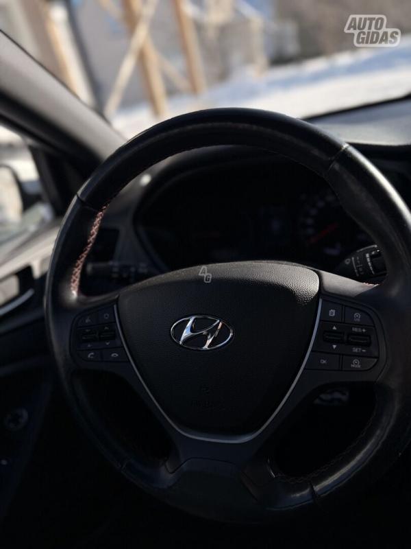 White Hyundai i20 2019 in Vilnius, with an engine capacity of 1.00 L and mileage of 149 thousand km for 9950 €, photo 6 on AUTOMOTO.COM.LV