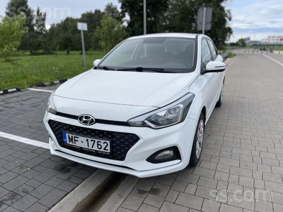 Balts Hyundai i20 2019 Rīga, ar dzinēja tilpumu 1.30 L un nobraukumu 125 tūkst. km par 5900 €, foto 3 vietnē AUTOMOTO.COM.LV
