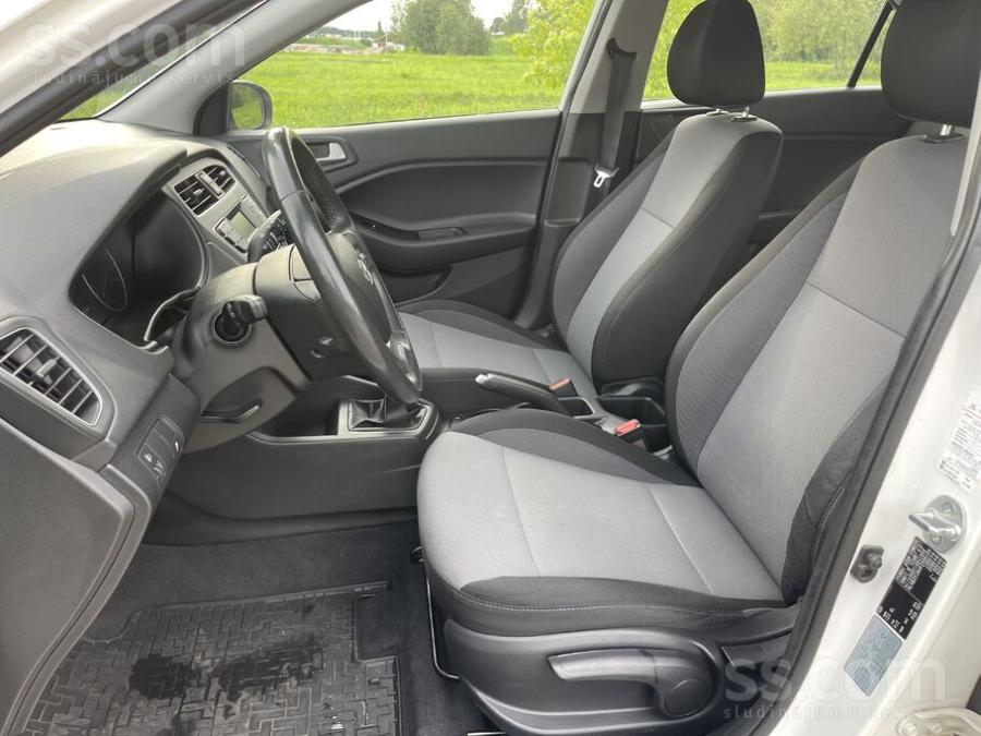 Balts Hyundai i20 2019 Rīga, ar dzinēja tilpumu 1.30 L un nobraukumu 125 tūkst. km par 5900 €, foto 15 vietnē AUTOMOTO.COM.LV