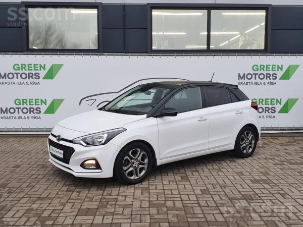 Balts Hyundai i20 2020 Rīga, ar dzinēja tilpumu 1.00 L un nobraukumu 143 tūkst. km par 8900 €, foto 1 vietnē AUTOMOTO.COM.LV