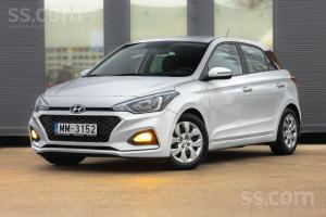 Balts Hyundai i20 2020 Jelgava, ar dzinēja tilpumu 1.00 L un nobraukumu 236 tūkst. km par 6490 €, foto 2 vietnē AUTOMOTO.COM.LV