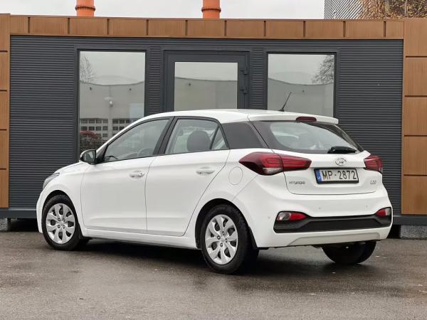 Balts Hyundai i20 2020 Jelgava, ar dzinēja tilpumu 1.00 L un nobraukumu 264 tūkst. km par 5990 €, foto 4 vietnē AUTOMOTO.COM.LV