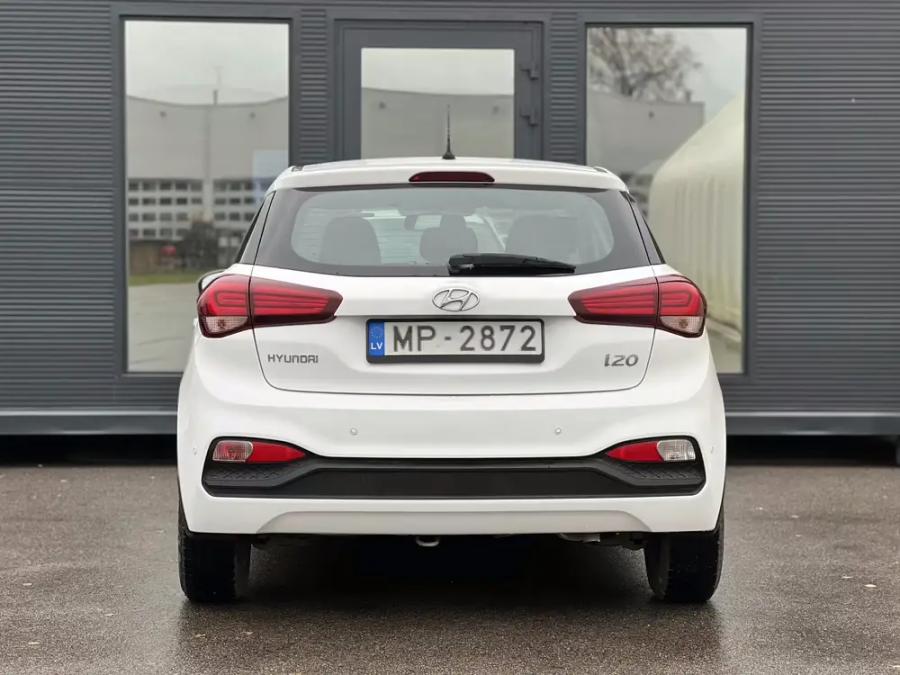 Balts Hyundai i20 2020 Jelgava, ar dzinēja tilpumu 1.00 L un nobraukumu 264 tūkst. km par 5990 €, foto 7 vietnē AUTOMOTO.COM.LV