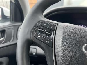 Balts Hyundai i20 2020 Jelgava, ar dzinēja tilpumu 1.00 L un nobraukumu 264 tūkst. km par 5990 €, foto 18 vietnē AUTOMOTO.COM.LV