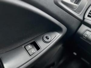 Balts Hyundai i20 2020 Jelgava, ar dzinēja tilpumu 1.00 L un nobraukumu 264 tūkst. km par 5990 €, foto 24 vietnē AUTOMOTO.COM.LV
