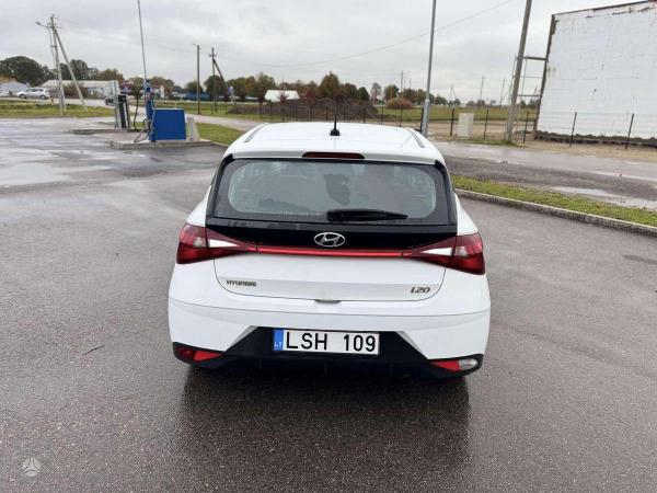Balts Hyundai i20 2021 Kauņa, ar dzinēja tilpumu 1.25 L un nobraukumu 168 tūkst. km par 6250 €, foto 11 vietnē AUTOMOTO.COM.LV