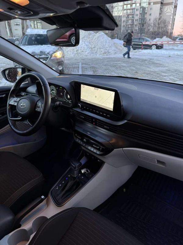 Белый Хендай и20 2021 в Вильнюс, объемом двигателя 1.00 л и пробегом 54 тыс. км за 13500 €, фото 11 на AUTOMOTO.COM.LV