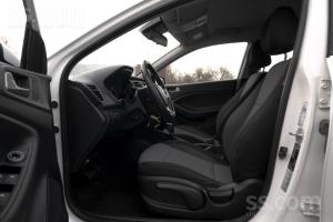 White Hyundai i20 2021 in Jelgava, with an engine capacity of 1.00 L and mileage of 257 thousand km for 6790 €, photo 14 on AUTOMOTO.COM.LV