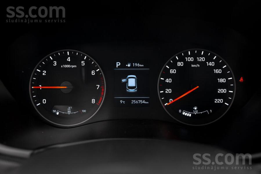 White Hyundai i20 2021 in Jelgava, with an engine capacity of 1.00 L and mileage of 257 thousand km for 6790 €, photo 18 on AUTOMOTO.COM.LV