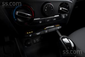 White Hyundai i20 2021 in Jelgava, with an engine capacity of 1.00 L and mileage of 257 thousand km for 6790 €, photo 19 on AUTOMOTO.COM.LV