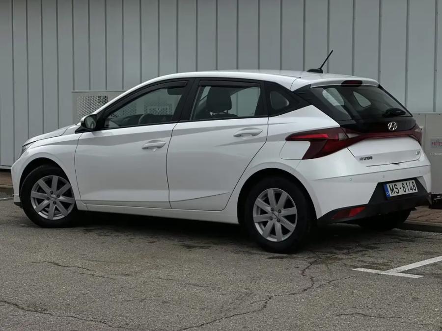 Balts Hyundai i20 2021 Rīga, ar dzinēja tilpumu 1.20 L un nobraukumu 25 tūkst. km par 10900 €, foto 9 vietnē AUTOMOTO.COM.LV