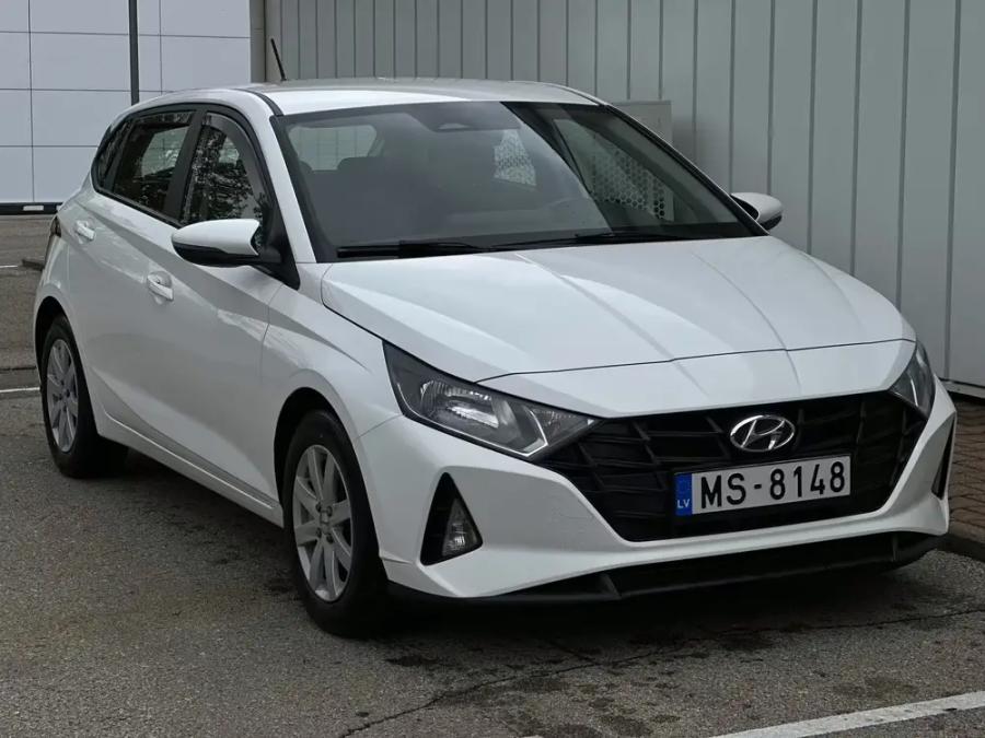 Balts Hyundai i20 2021 Rīga, ar dzinēja tilpumu 1.20 L un nobraukumu 25 tūkst. km par 10900 €, foto 14 vietnē AUTOMOTO.COM.LV