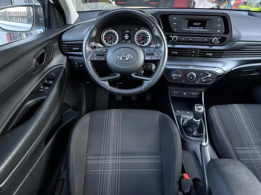Balts Hyundai i20 2021 Rīga, ar dzinēja tilpumu 1.20 L un nobraukumu 25 tūkst. km par 10900 €, foto 20 vietnē AUTOMOTO.COM.LV